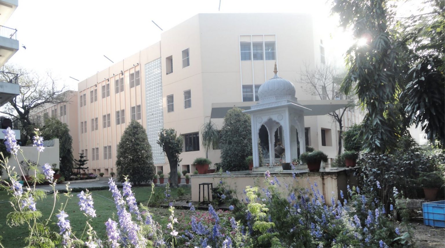 sms-school-in-jaipur-shuts-for-4-days-after-2-students-test-positive