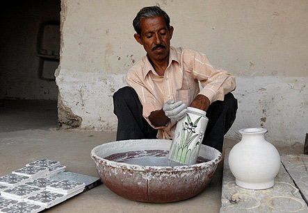 Jaipur Blue pottery: A journey of quintessential craftsmanship - Jaipur ...