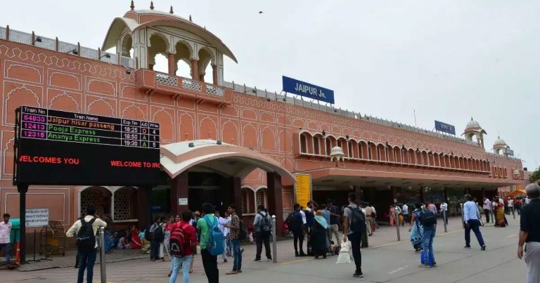 Jaipur Railway Station felicitated as the first Eat Right Station in ...