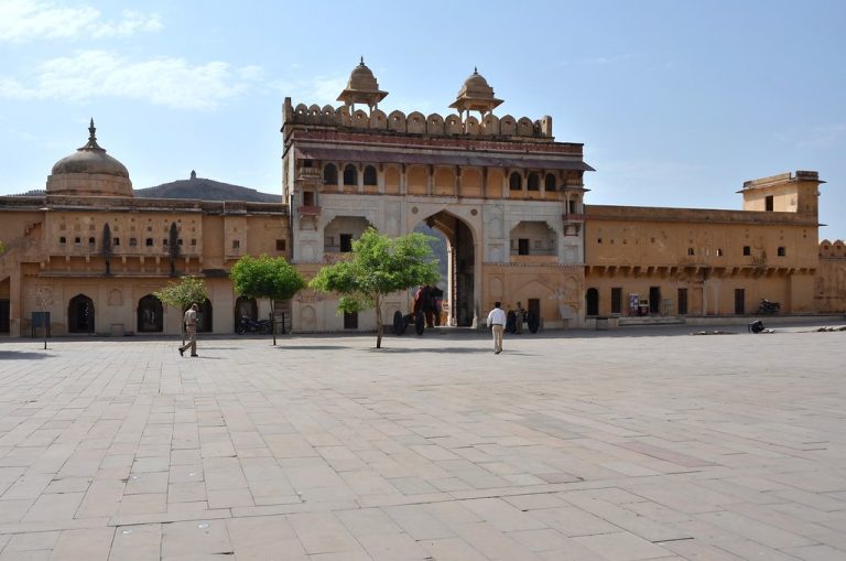 Amber fort And Palace - Facts, Timings, Things You Should Know