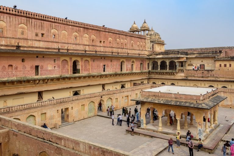 Amber fort And Palace - Facts, Timings, Things You Should Know
