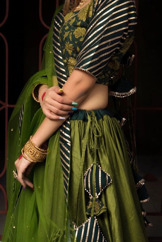 All about Traditional Rajasthani dresses for men and women - Jaipur Stuff