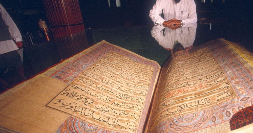 World's heaviest hand-written Quran exhibited at Ravindra Manch in ...